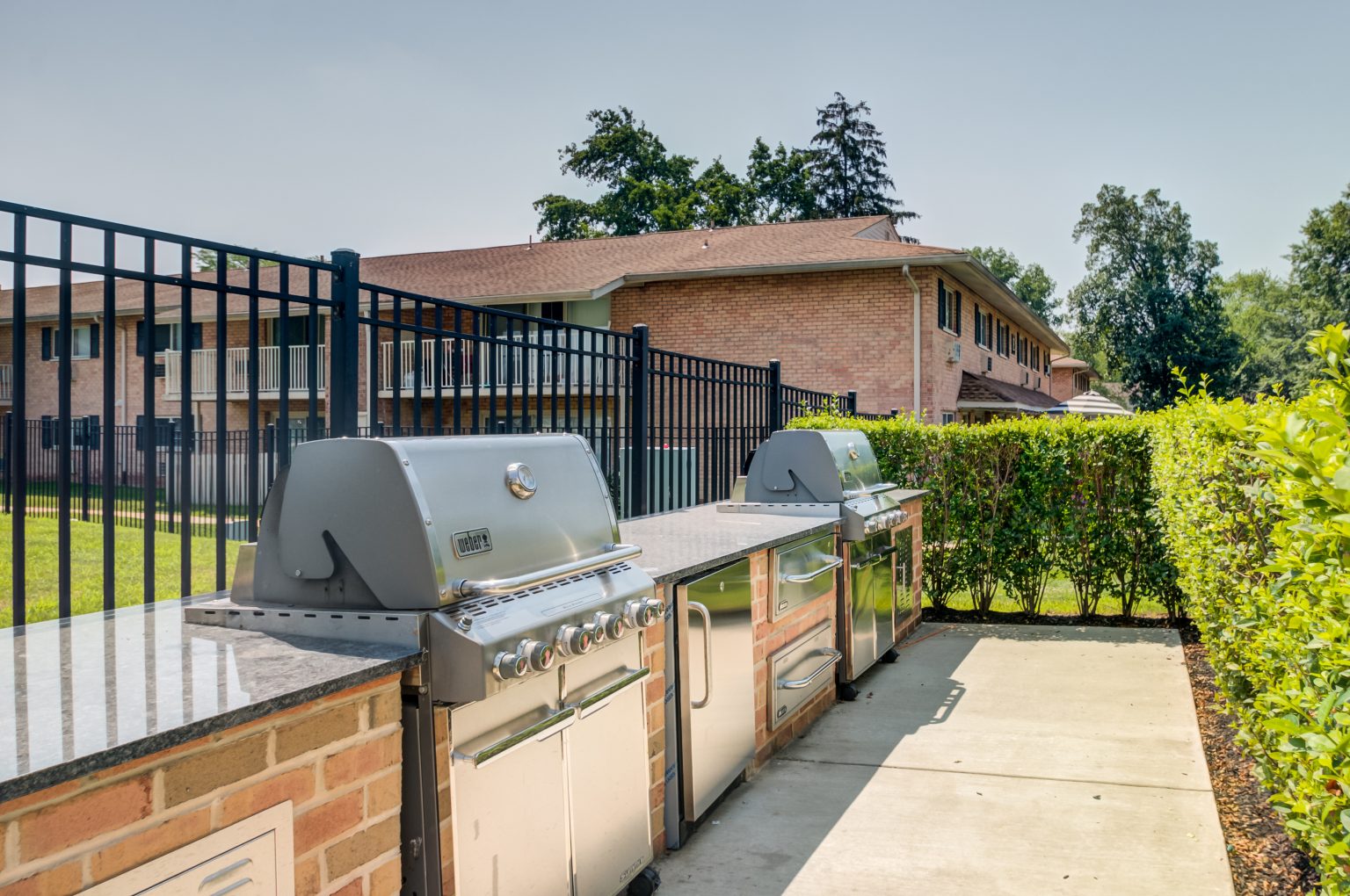 Photos – Golf Club Apartments