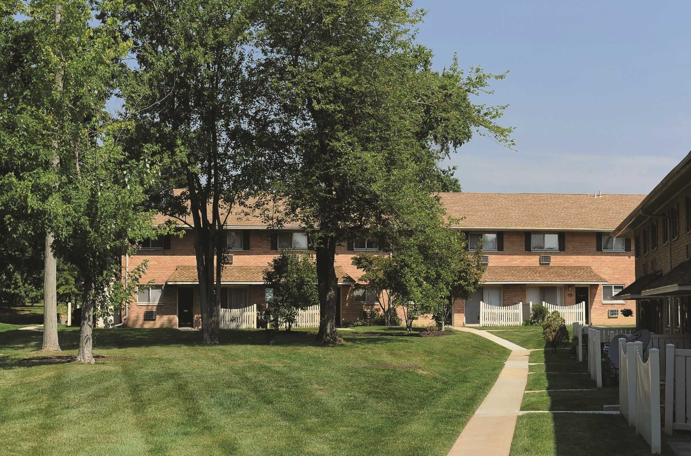 Photos – Golf Club Apartments